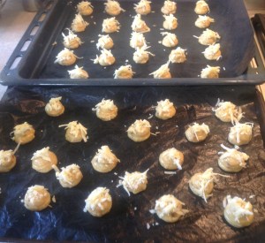 Gougères & other fabulous savoury choux bites – Phil's Home Kitchen