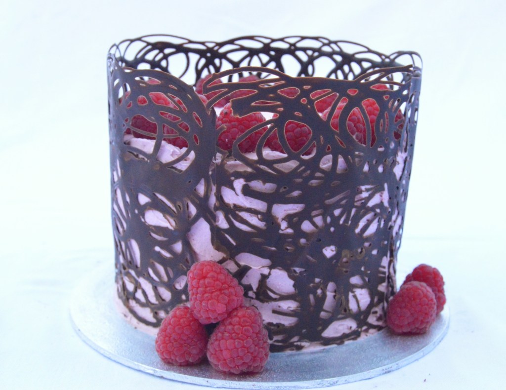 Raspberry & dark chocolate cake – Phil's Home Kitchen