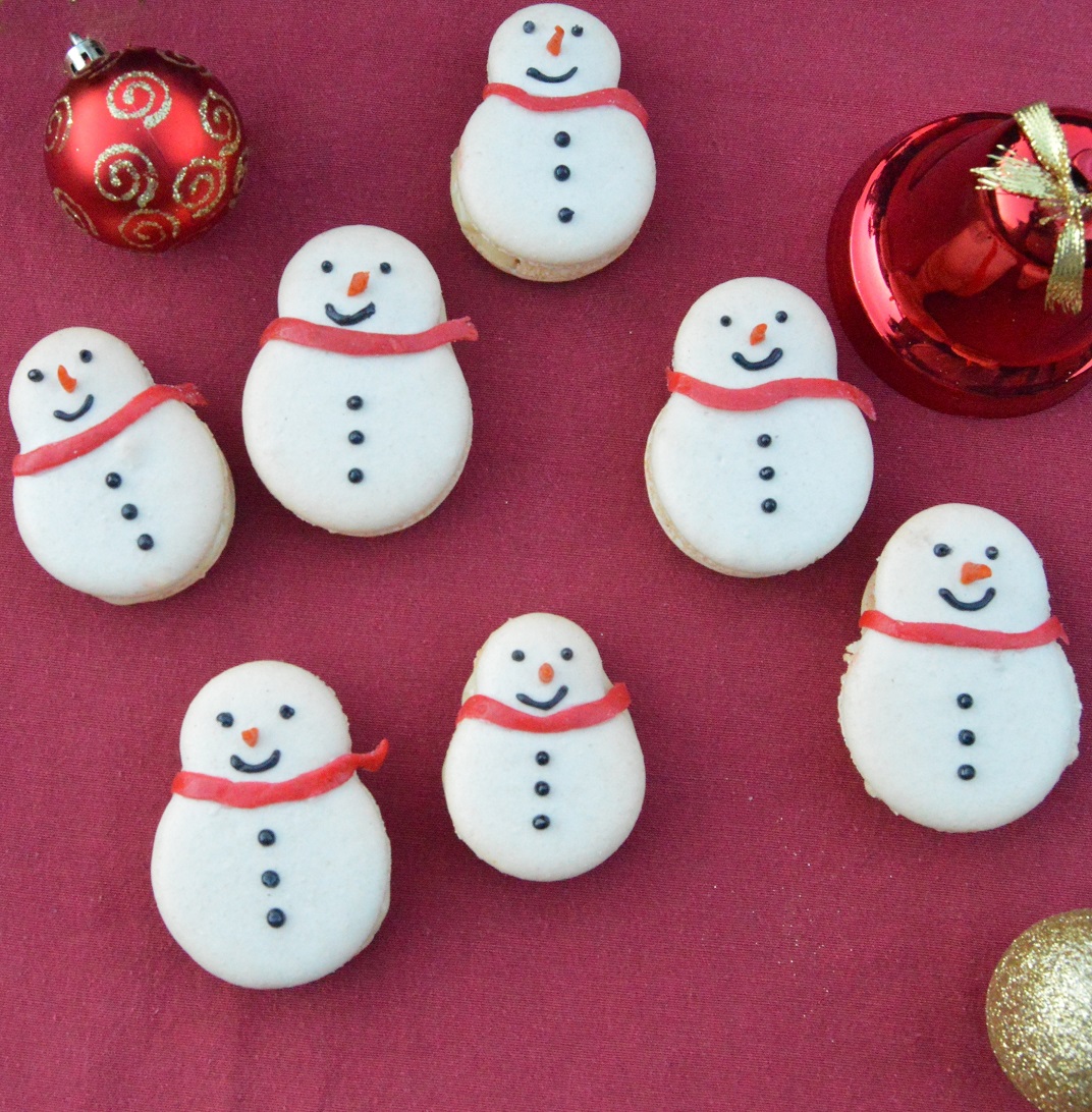 Ginger snowmen macarons – Phil's Home Kitchen