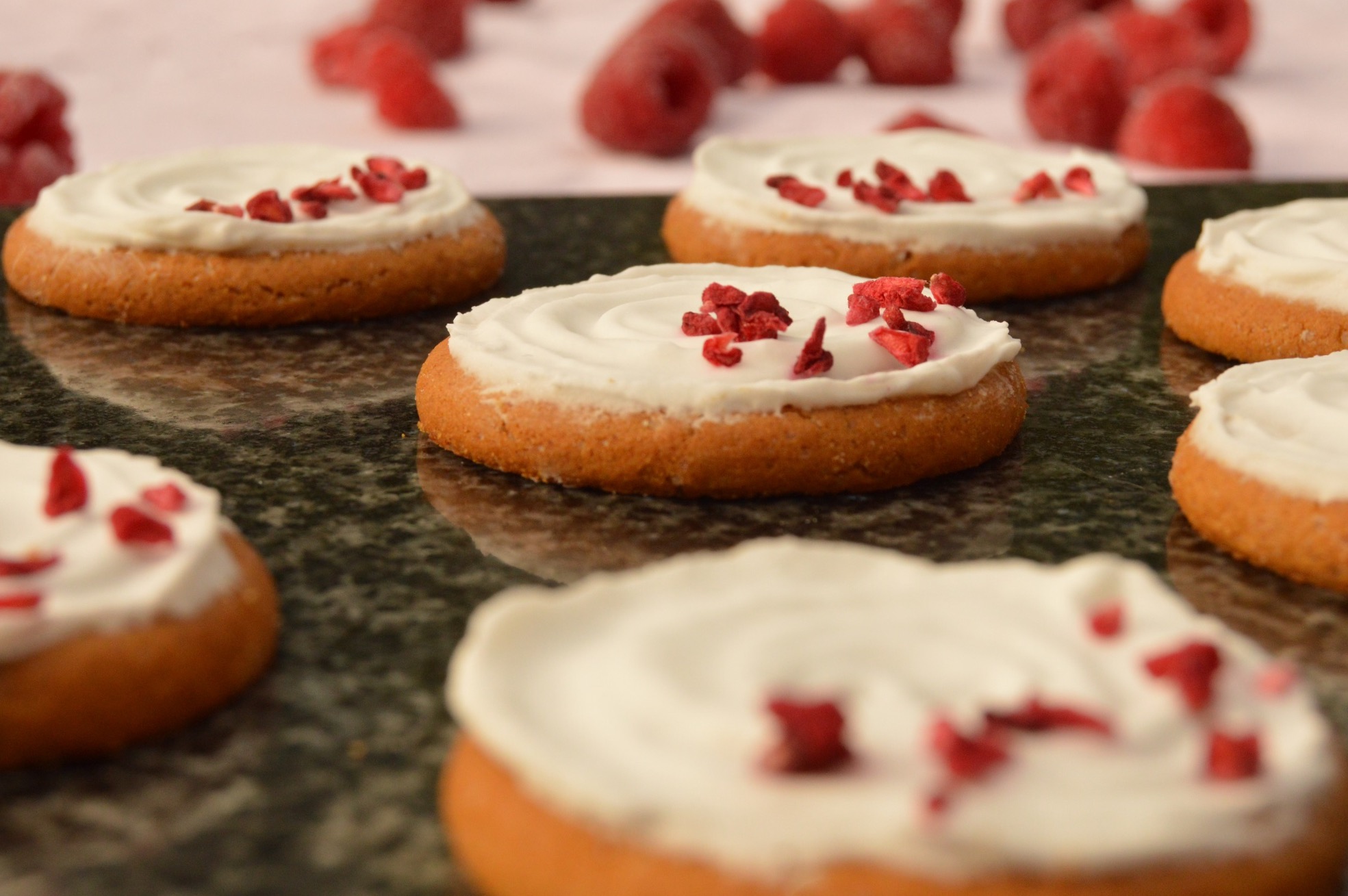 Simple ginger & lemon iced biscuits – Phil's Home Kitchen