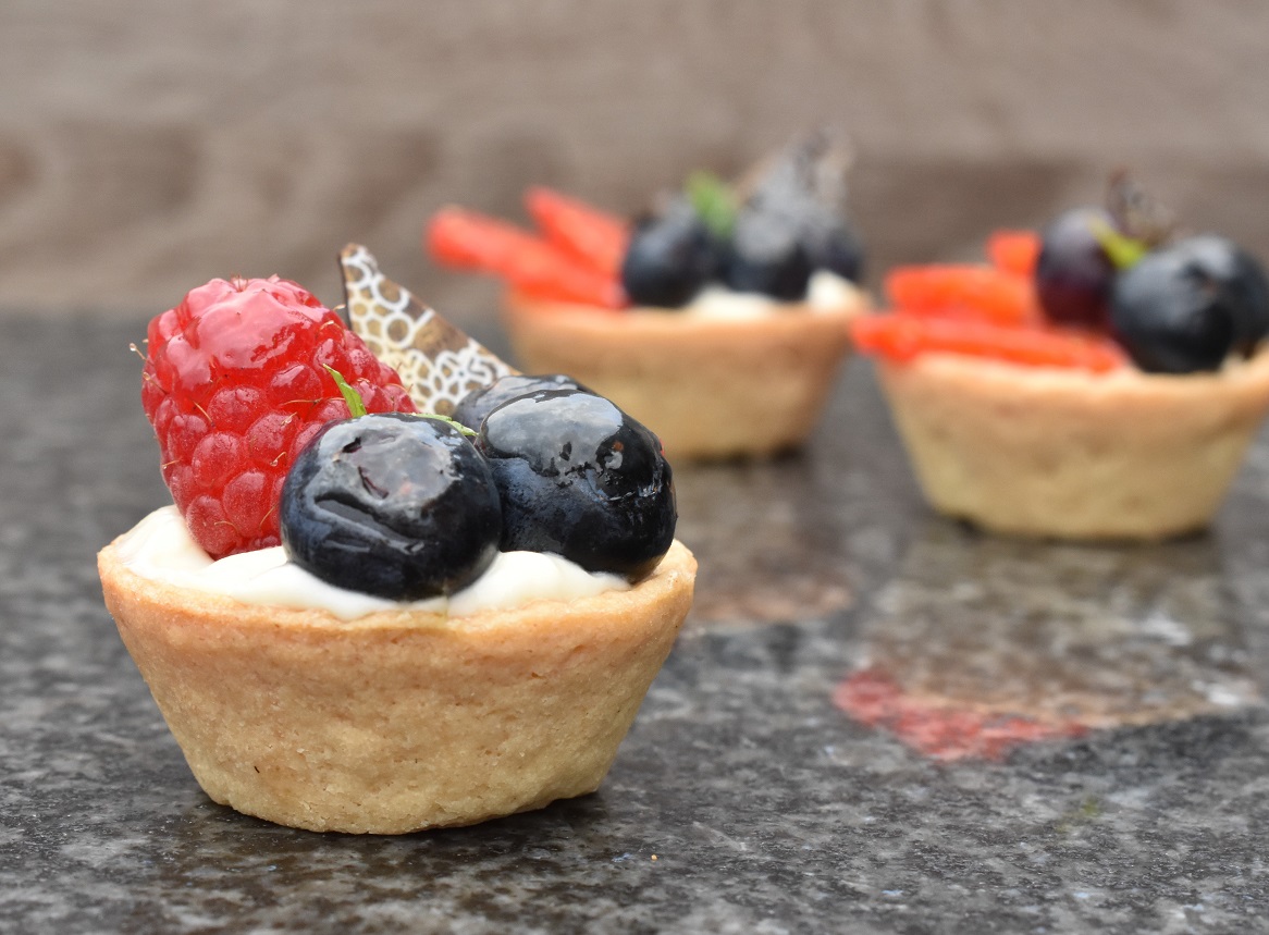 Quick lemon cheesecake fruit tarts – Phil's Home Kitchen