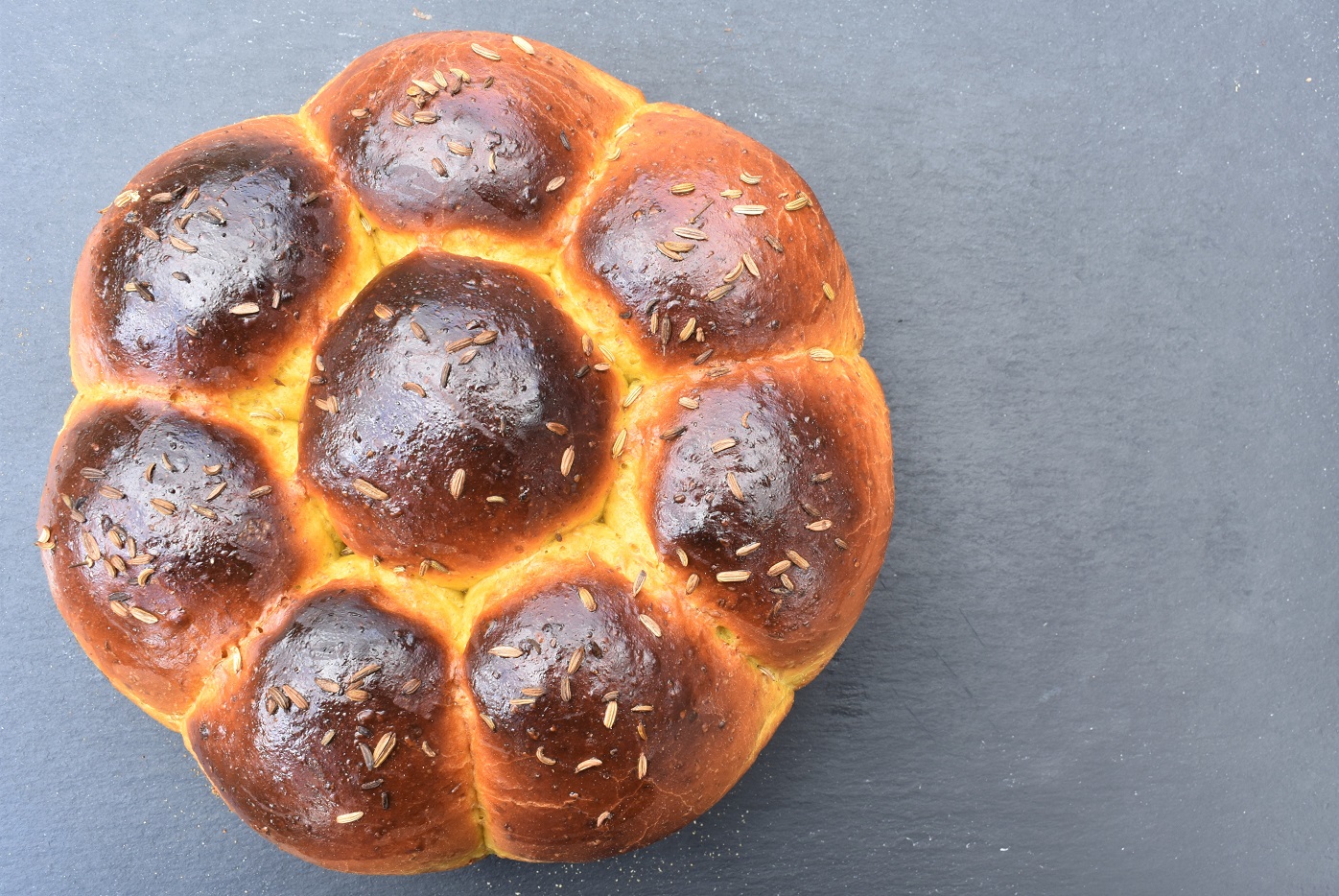 Spiced onion & chilli bread – Phil's Home Kitchen