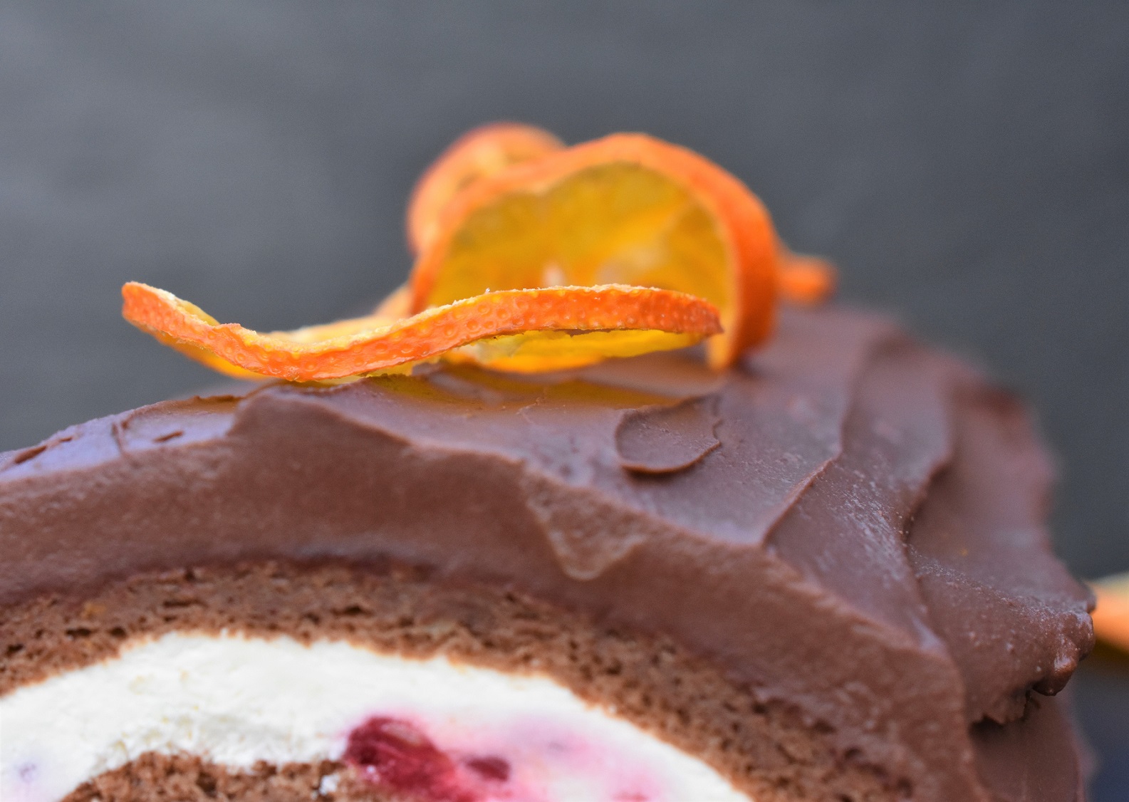 Orange and raspberry roulade – Phil's Home Kitchen