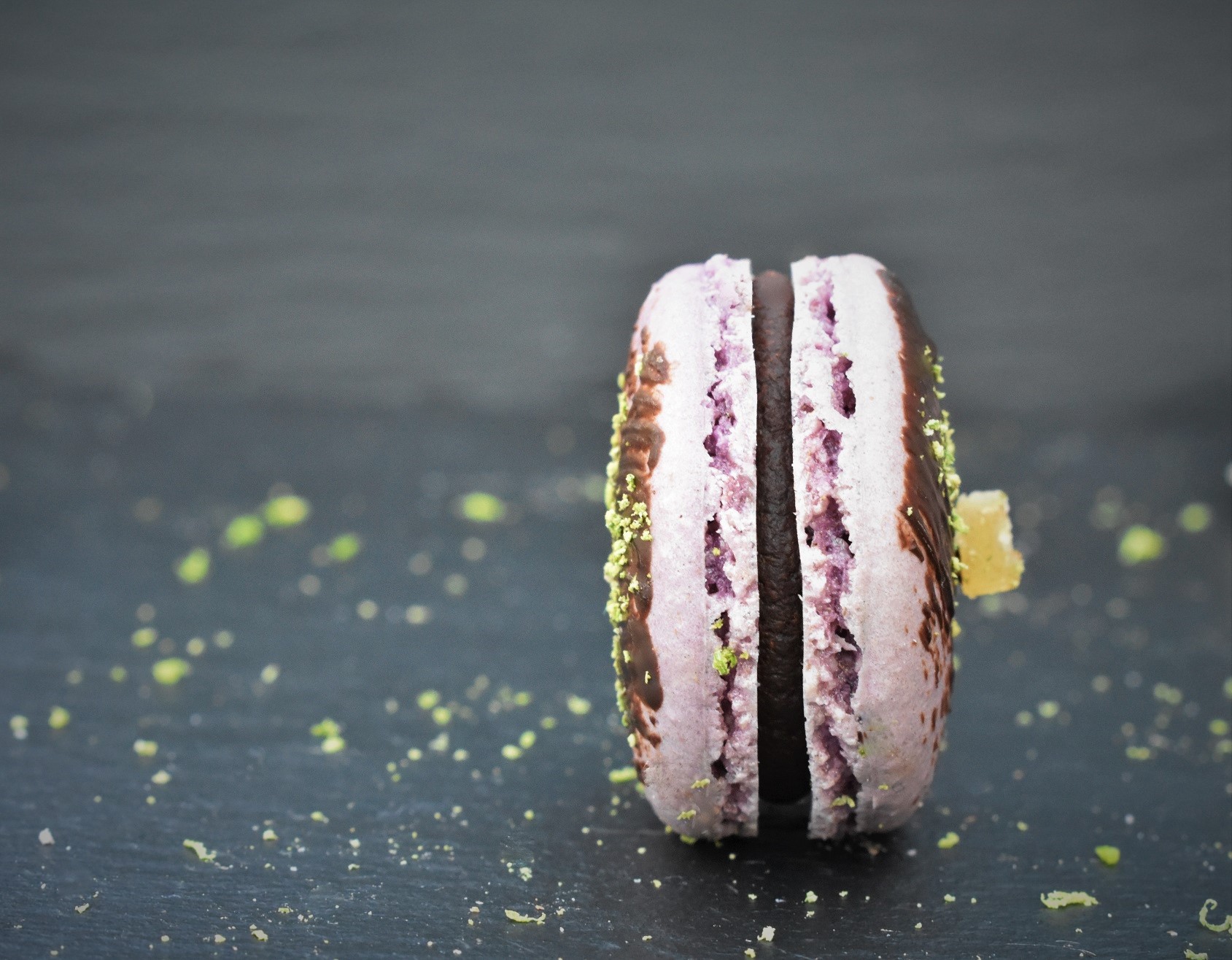Ginger and lemongrass macarons – Phil's Home Kitchen