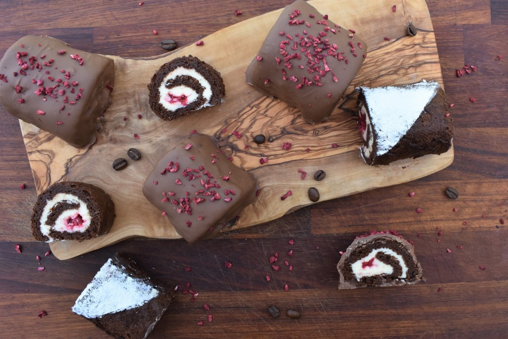 Raspberry mocha mini rolls – Phil's Home Kitchen